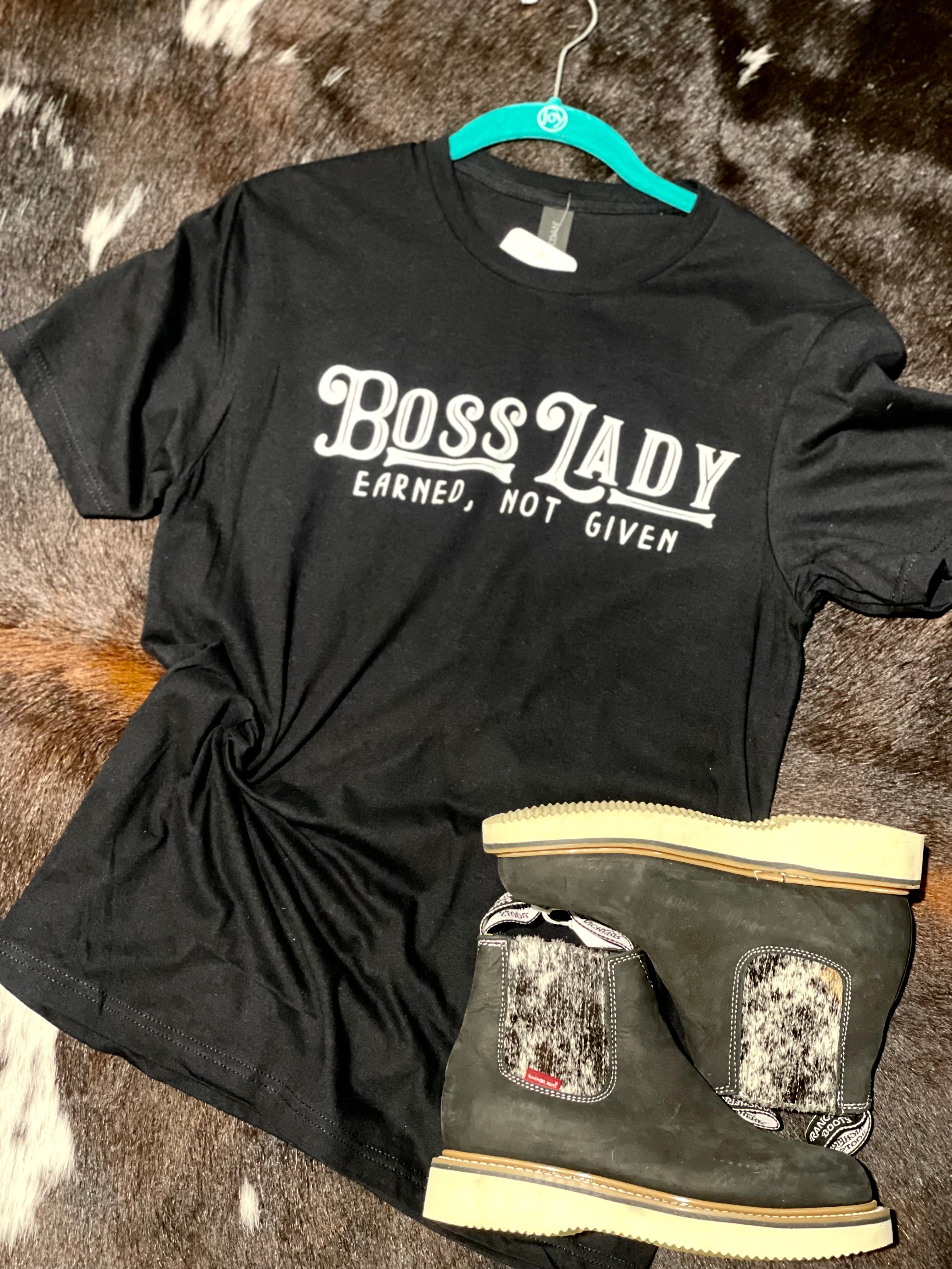 Boss Lady Tee – Southern Bliss Boutique